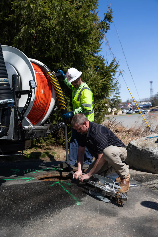 10 Expert Tips to Ensure Safe Sewer Cleaning | Contractor